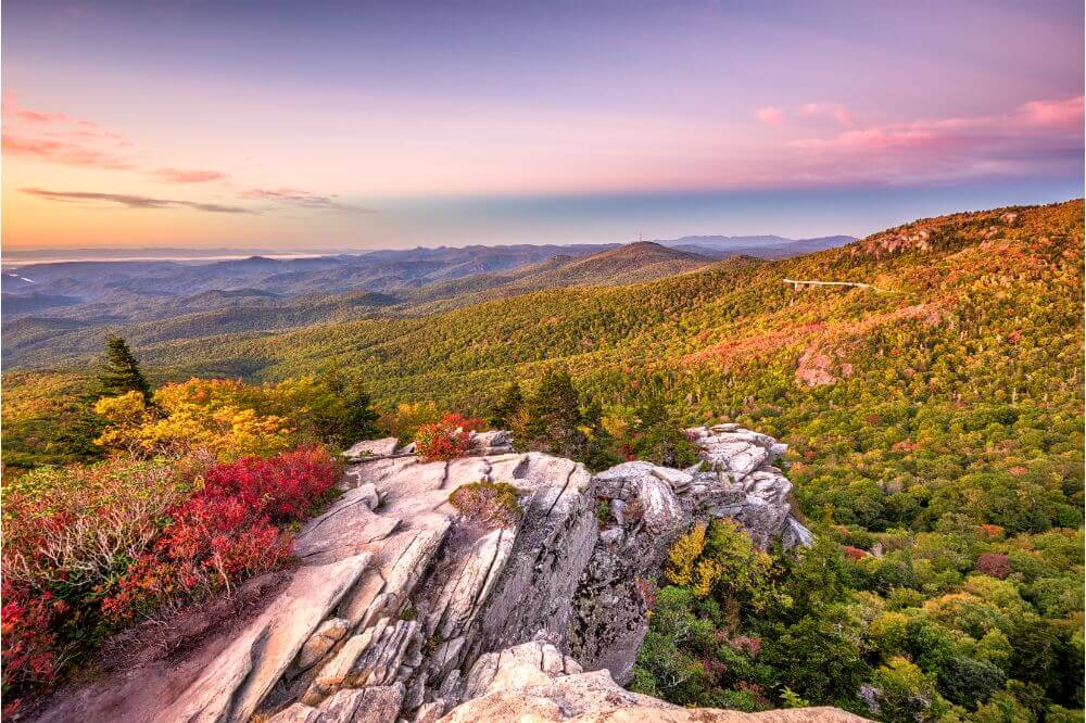 A Girls' Weekend Itinerary to Blue Ridge